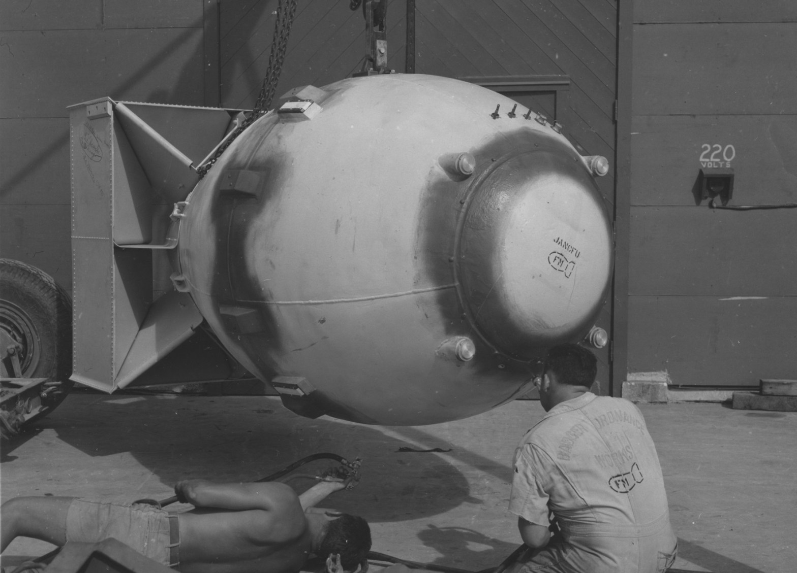 Special Mission 16: Fat Man and the Atomic Bombing of Nagasaki – White ...